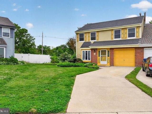 house with 4 bedroom, Mount Laurel NJ DS102724403