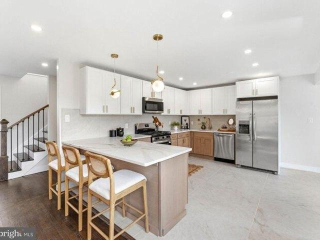 house with 4 bedroom, Mount Laurel NJ DS102318607