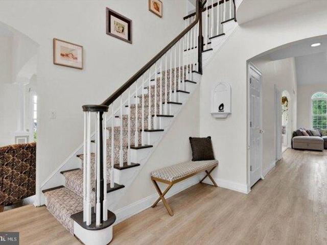house with 4 bedroom, Mount Laurel NJ ES105160501