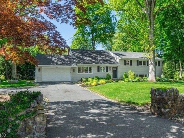 house with 4 bedroom, Mountain Lakes NJ DS102584190