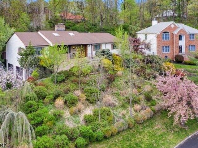 house with 4 bedroom, Mountainside NJ DS102313114