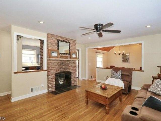 house with 4 bedroom, Mountainside NJ ES103189589