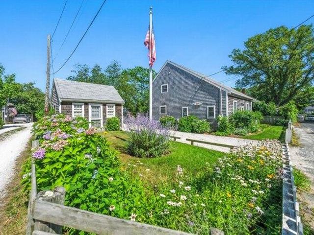 house with 4 bedroom, Nantucket MA DS102120268