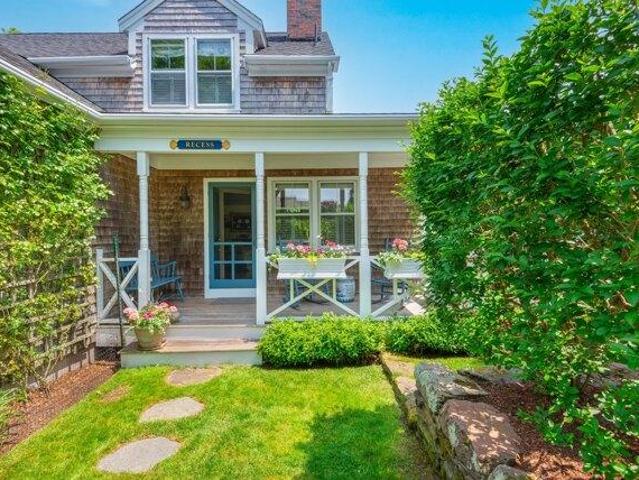 house with 4 bedroom, Nantucket MA DS103440974