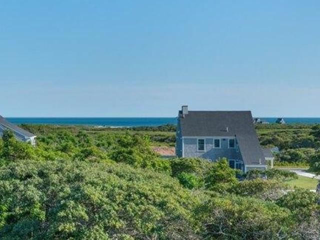 house with 4 bedroom, Nantucket MA DS104188700
