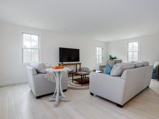 house with 4 bedroom, Nantucket MA ES103019358