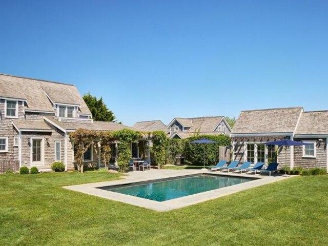 house with 4 bedroom, Nantucket MA ES103251377