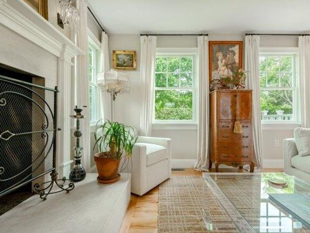 house with 4 bedroom, Nantucket MA ES105107683