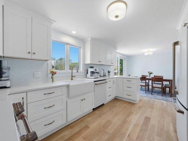 house with 4 bedroom, Nantucket MA ES105175104
