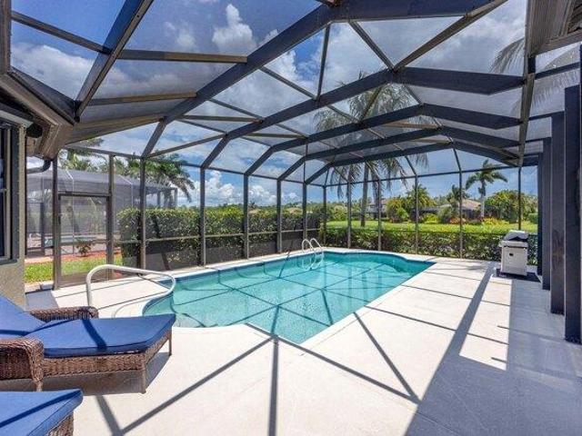 house with 4 bedroom, Naples FL DS92560371