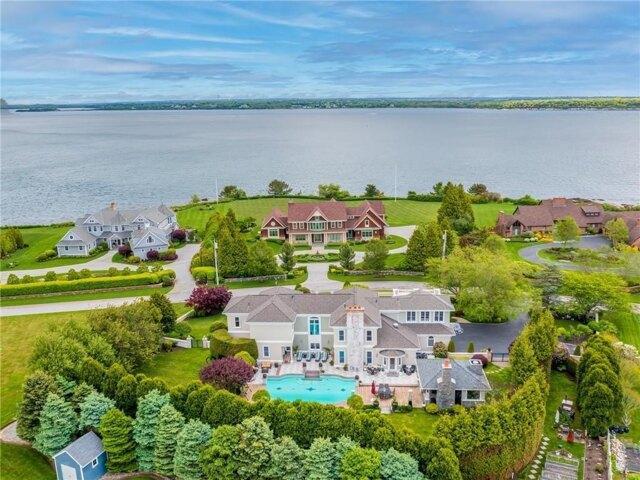 house with 4 bedroom, Narragansett RI DLS103019341