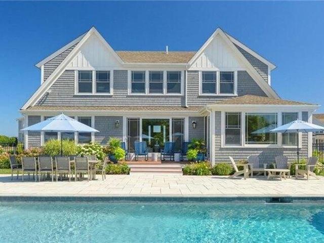 house with 4 bedroom, Narragansett RI DLS103073552