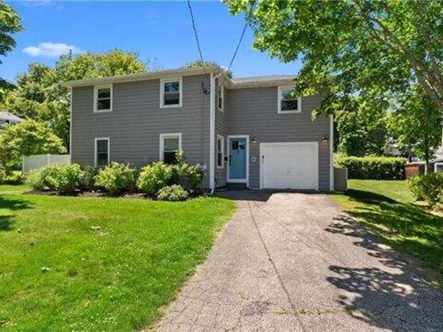 house with 4 bedroom, Narragansett RI DS103499248