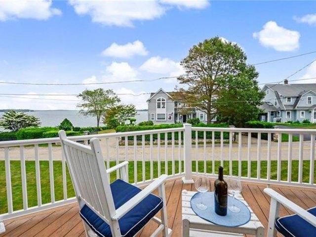 house with 4 bedroom, Narragansett RI DS104009313