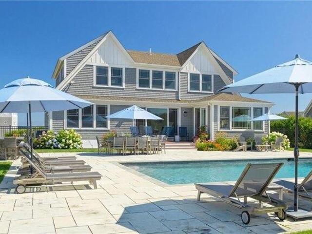 house with 4 bedroom, Narragansett RI ES103500105