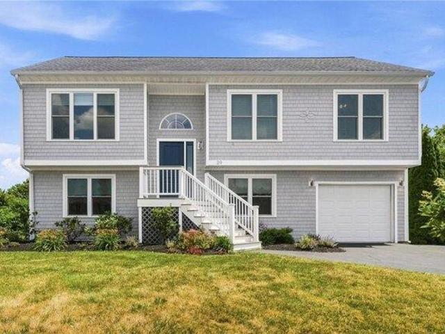 house with 4 bedroom, Narragansett RI ES104761918