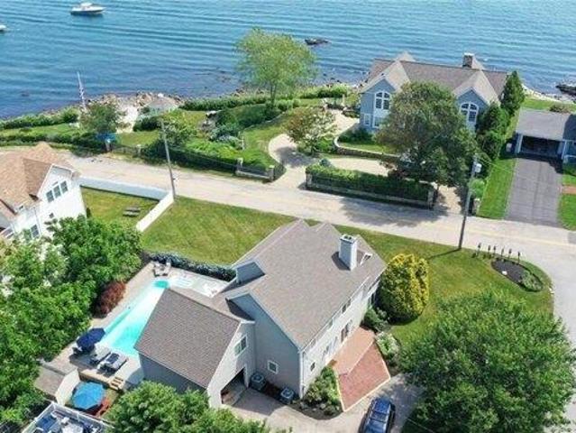 house with 4 bedroom, Narragansett RI ES104790595