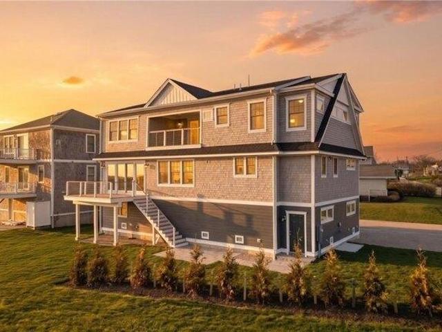 house with 4 bedroom, Narragansett RI ES104853676