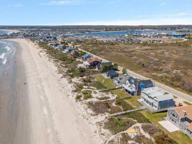 house with 4 bedroom, Narragansett RI ES104374421
