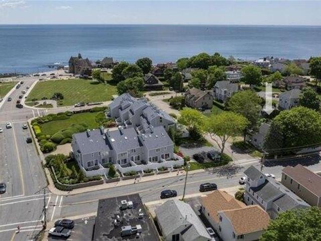 house with 4 bedroom, Narragansett RI ES105108157