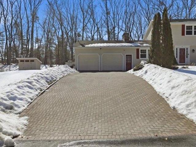 house with 4 bedroom, Nashua NH DS102025799