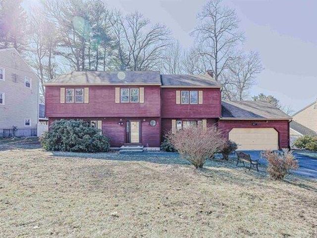 house with 4 bedroom, Nashua NH DS102029221