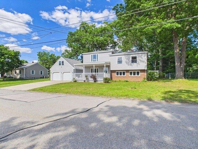house with 4 bedroom, Nashua NH DS103434915