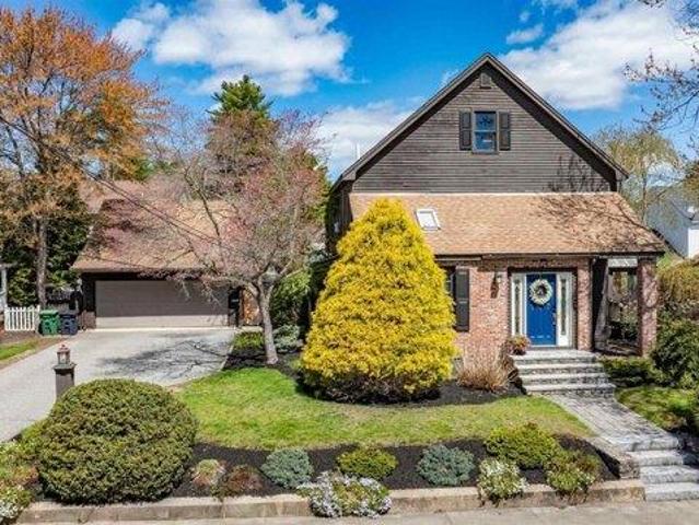 house with 4 bedroom, Nashua NH DS103436041