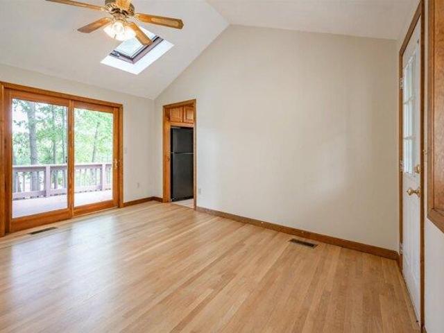 house with 4 bedroom, Nashua NH DS103887900