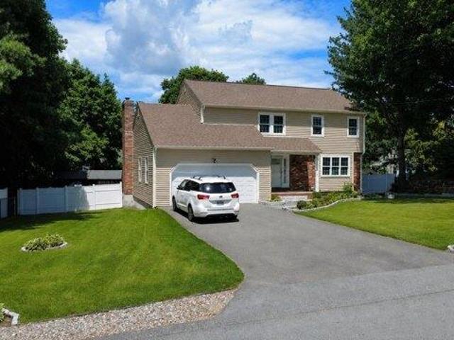 house with 4 bedroom, Nashua NH DS104190925