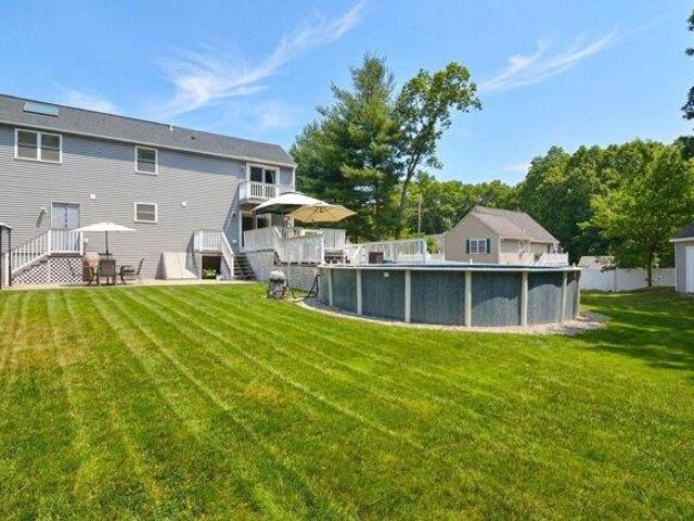 house with 4 bedroom, Nashua NH ES102824040