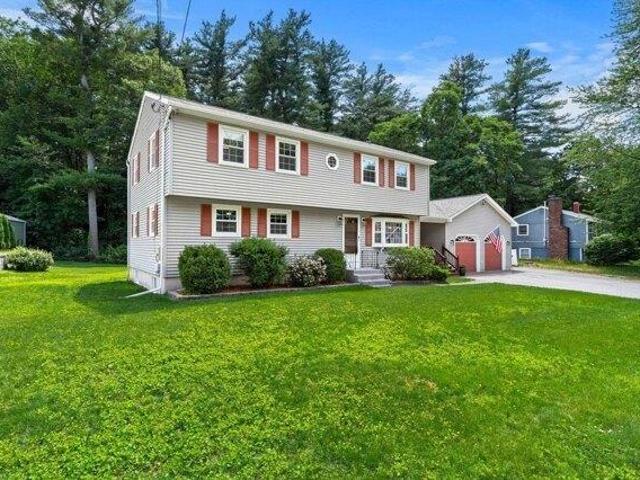 house with 4 bedroom, Nashua NH ES103852517