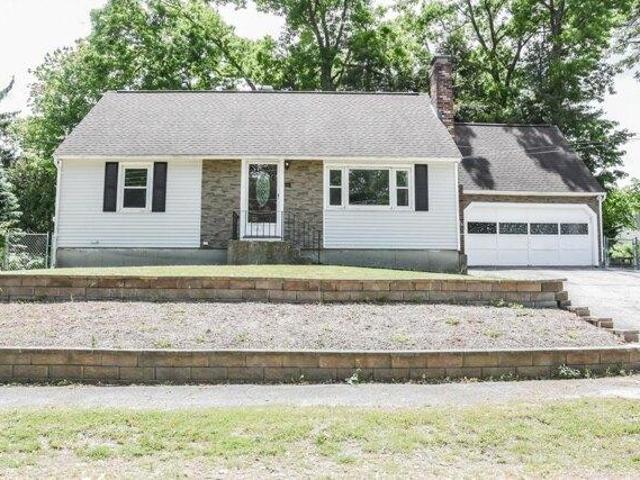 house with 4 bedroom, Nashua NH ES103033533