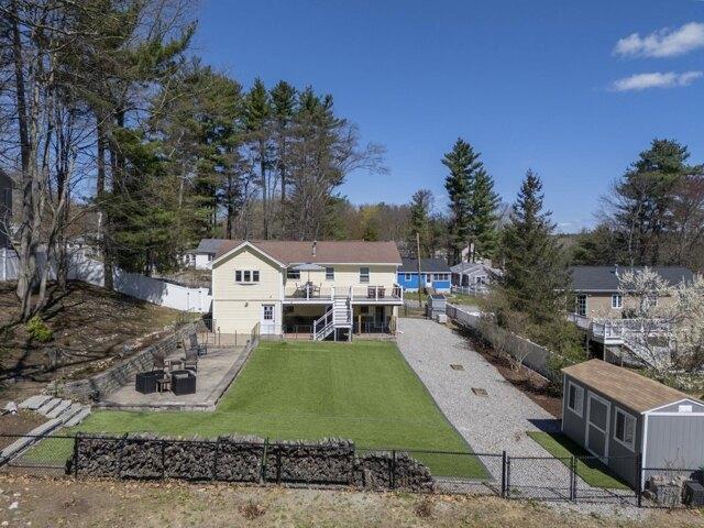 house with 4 bedroom, Nashua NH ES104853611