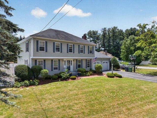 house with 4 bedroom, Nashua NH ES104908403