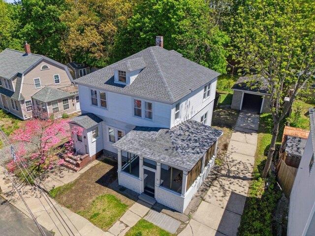 house with 4 bedroom, Nashua NH ES104149779