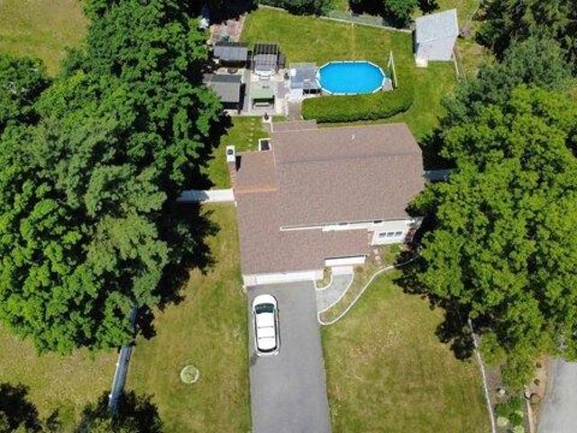 house with 4 bedroom, Nashua NH ES104190925