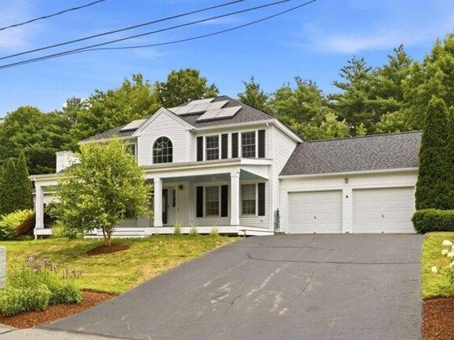 house with 4 bedroom, Nashua NH ES105104864