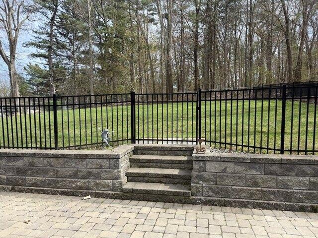 house with 4 bedroom, Natick MA DLS101783774