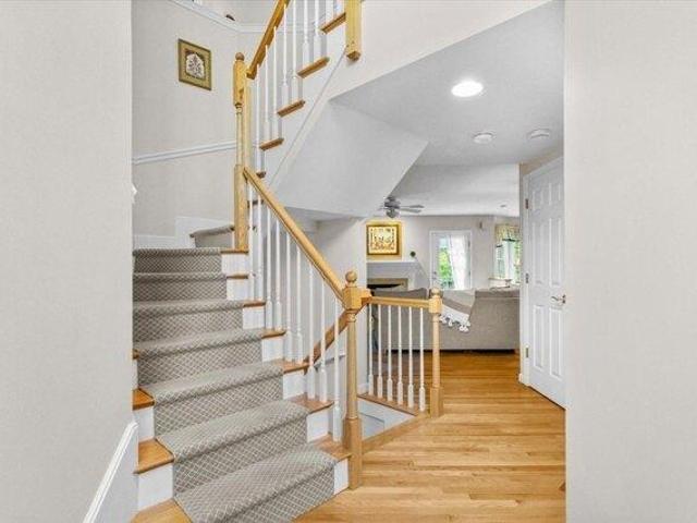 house with 4 bedroom, Natick MA DLS102559244