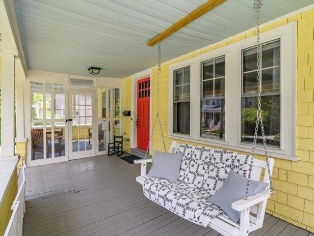 house with 4 bedroom, Natick MA DLS102801630