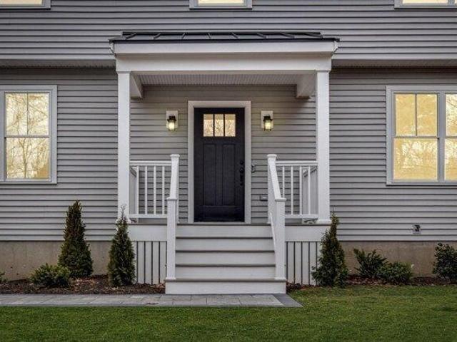 house with 4 bedroom, Natick MA DLS102960263
