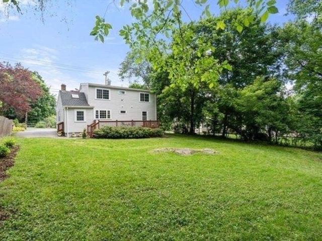 house with 4 bedroom, Natick MA DLS102960334