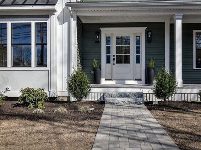 house with 4 bedroom, Natick MA DS102591901