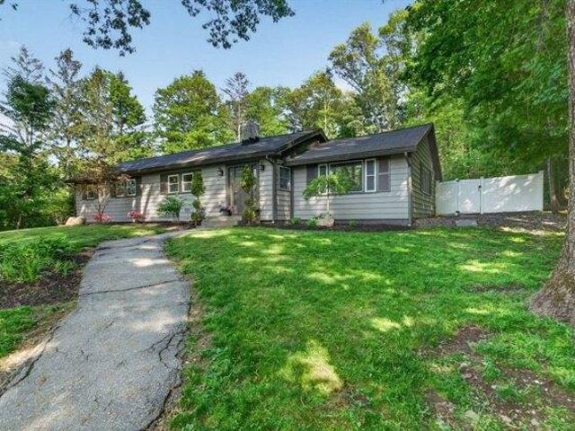 house with 4 bedroom, Natick MA DS103187010