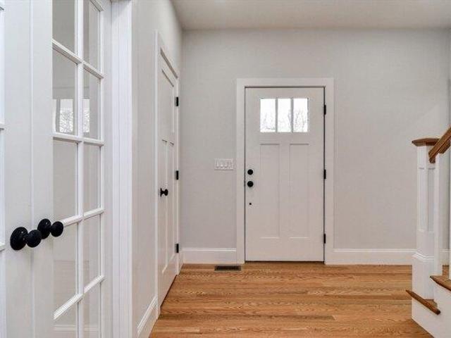 house with 4 bedroom, Natick MA ES103548375