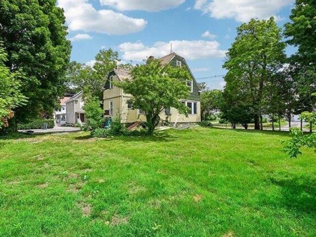 house with 4 bedroom, Natick MA ES103809335