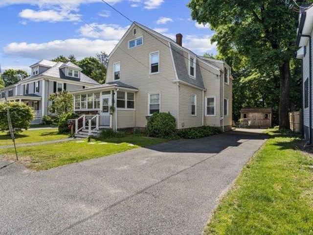 house with 4 bedroom, Natick MA ES103967720