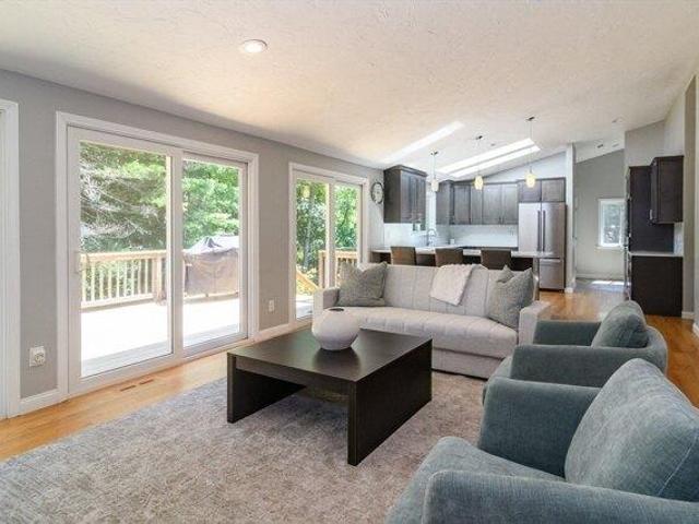house with 4 bedroom, Natick MA ES105061784
