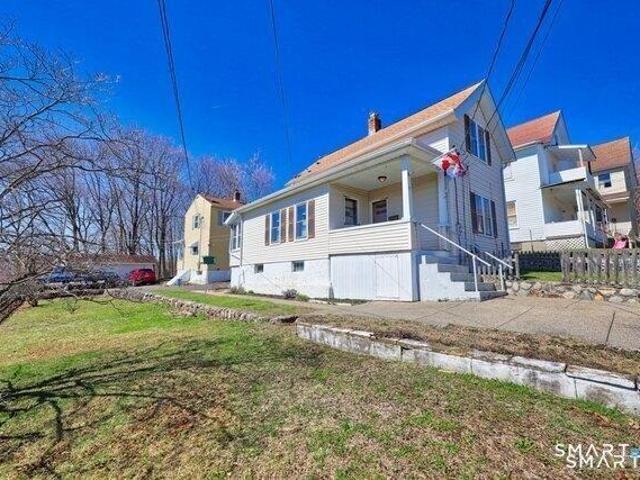 house with 4 bedroom, Naugatuck CT DLS102777275